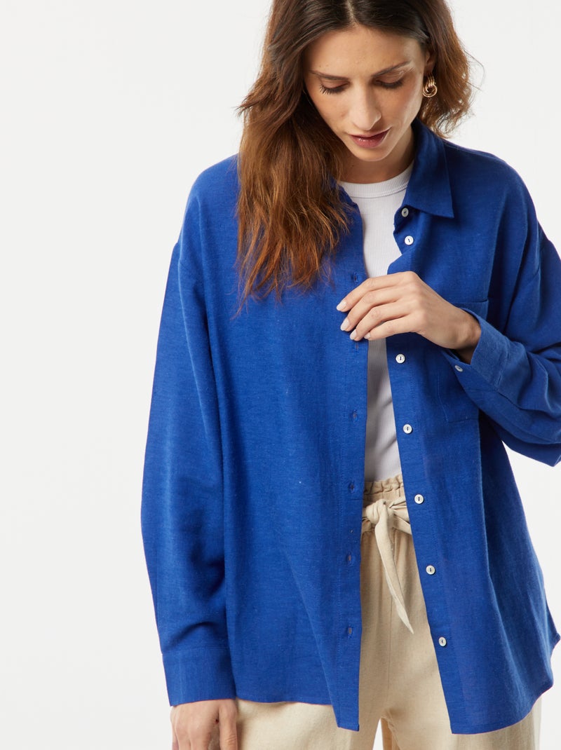 Camisa comprida com bolso frontal com 20% de linho - AZUL - Mulher - 18 ...