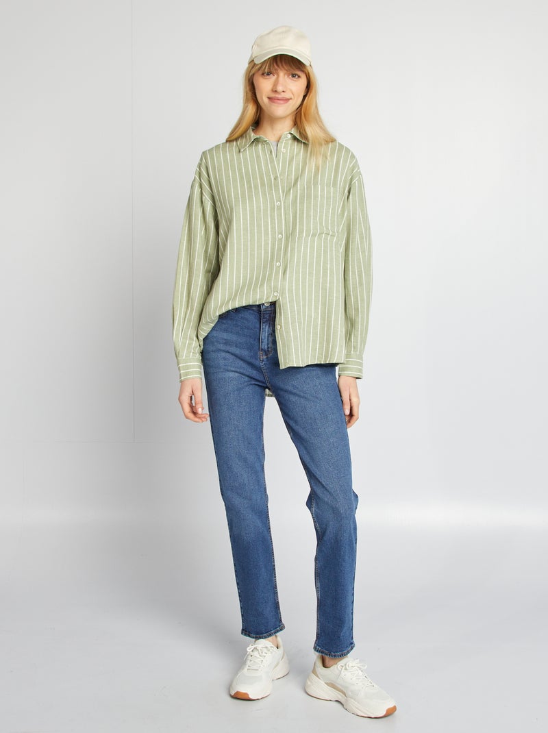 Camisa comprida com bolso frontal com 20% de linho - VERDE - Mulher ...