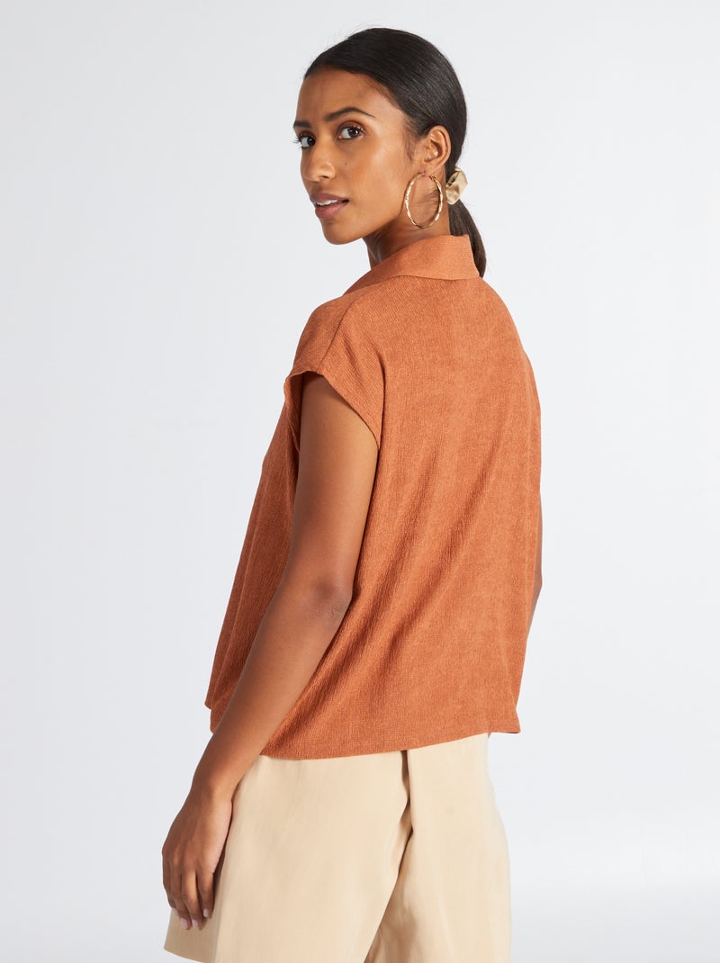 Camisa gofrada sem mangas - CASTANHO - Kiabi - 15.00€