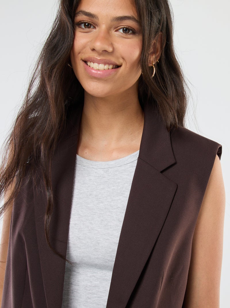 Colete de fato sem mangas - Castanho - Mulher - 22.00€ - Kiabi