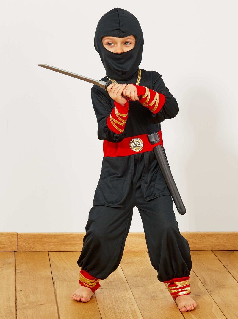 Fato de ninja + acessórios - Preto/ Vermelho - 26.00€ - Kiabi