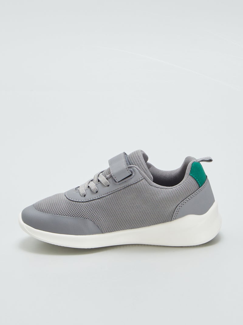 Ténis rasos de corrida - CINZA - Kiabi - 15.00€